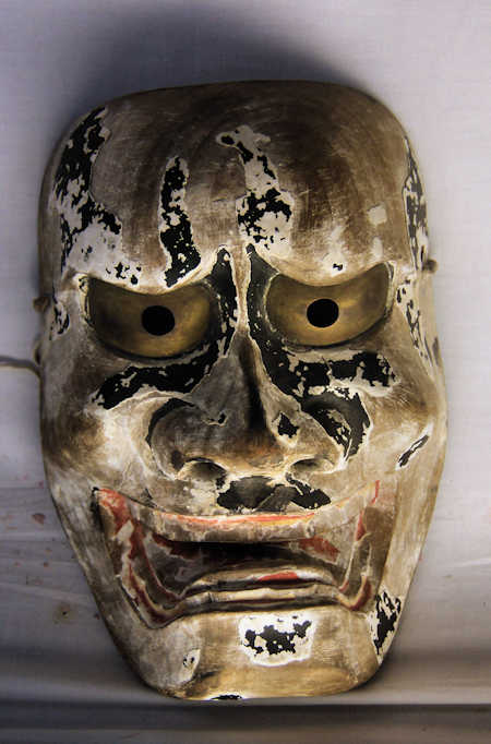 More glimpses of unfamiliar Japan: Kanmai Masks at Hirakiki Shrine