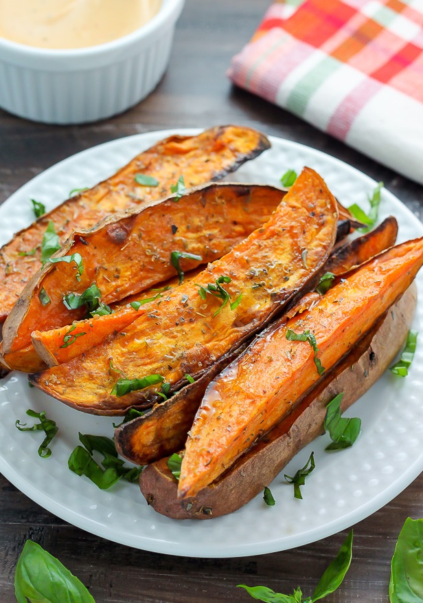 EXTRA CRISPY SWEET POTATO WEDGES #EASYRECIPES #BREAKFAST - Media Food ...