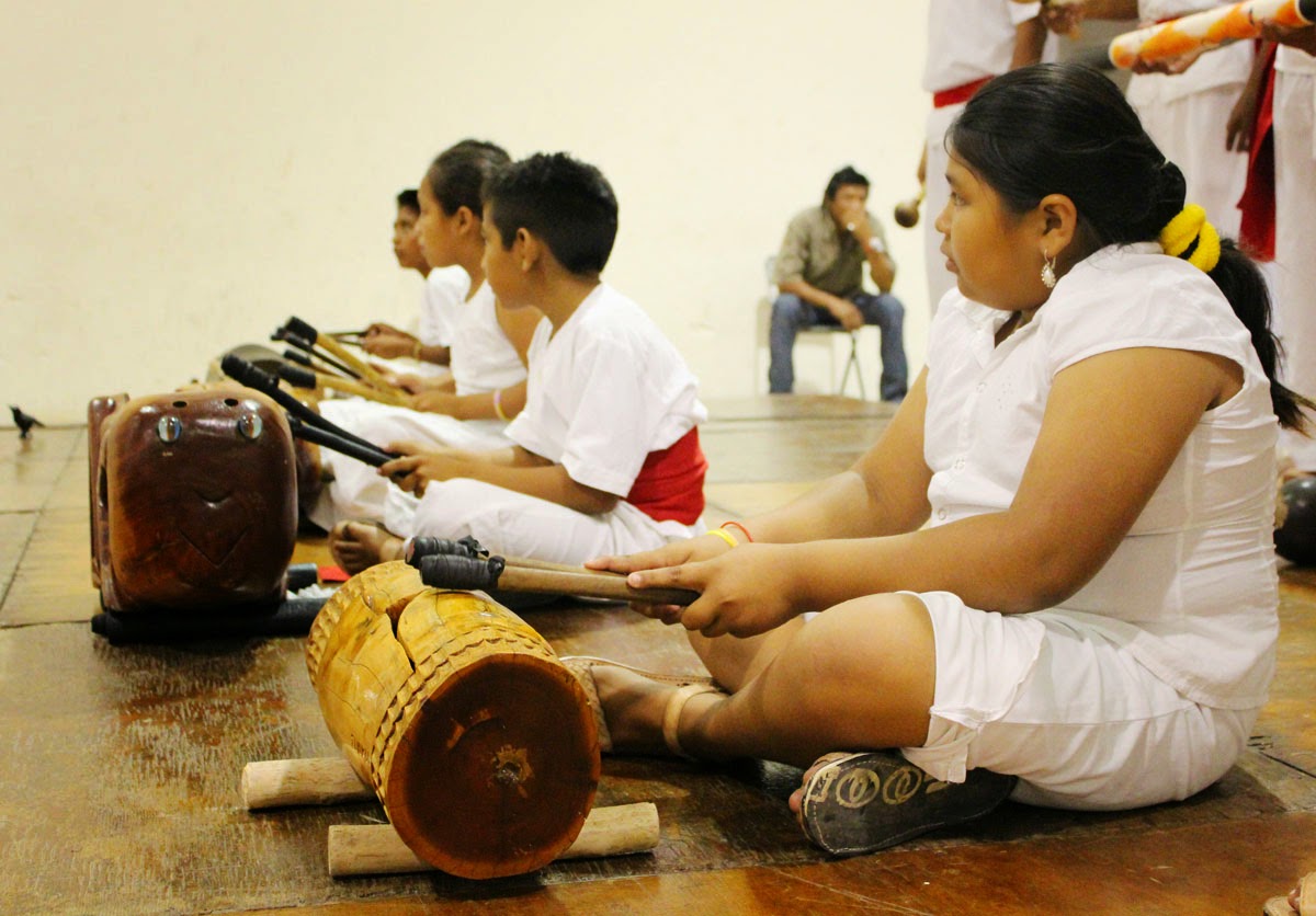 Jóvenes artistas expondrán esculturas inspiradas en el tunkul | Johnny ...
