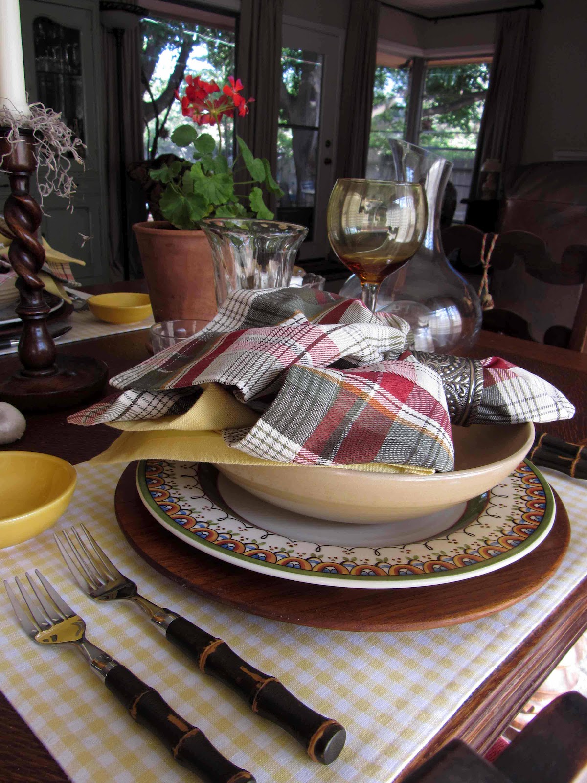 Creative Journeys: Dining in Tuscany Tablescape