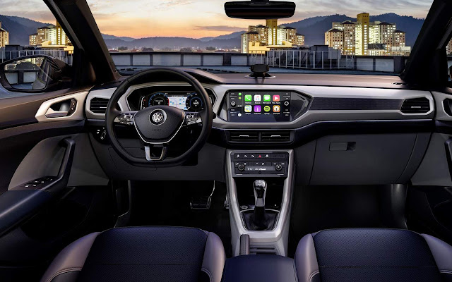 VW T-Cross Comfortline 200 TSI flagrado na Ayrton Senna