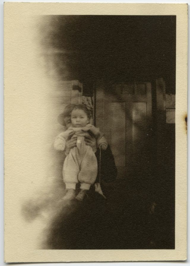 The Hidden Parent: These Victorian Baby Pictures Are Filled With Hidden ...