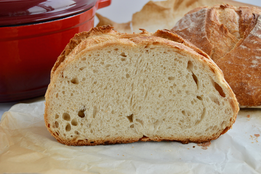 Ma Petite Boulangerie: He vuelto y tengo una receta nueva: Pan en «cocotte»