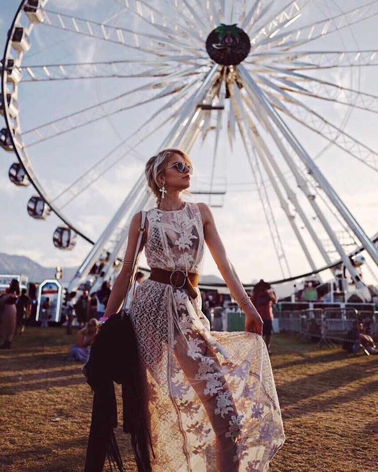 40 Coachella Looks To Copy For The Next Festival Styling