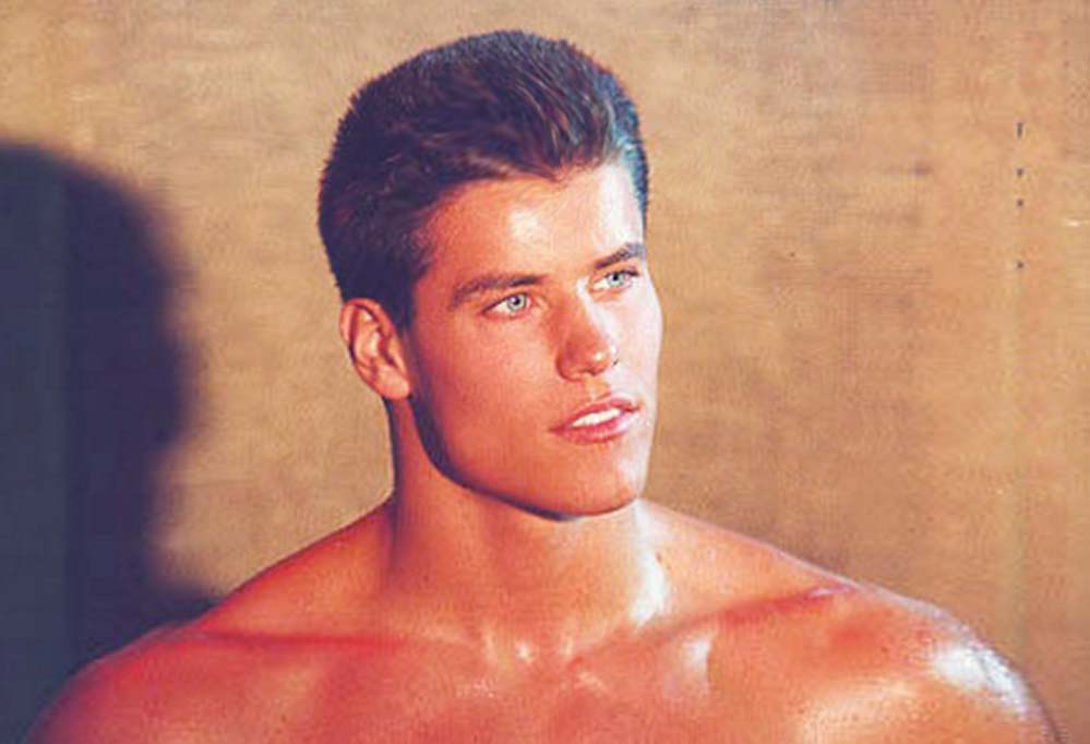 Into the Vault BUILT by tallsteve: More Sexy Studs