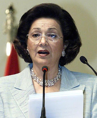 linda neves: Suzan Mubarak suffers heart attack after being convicted ...