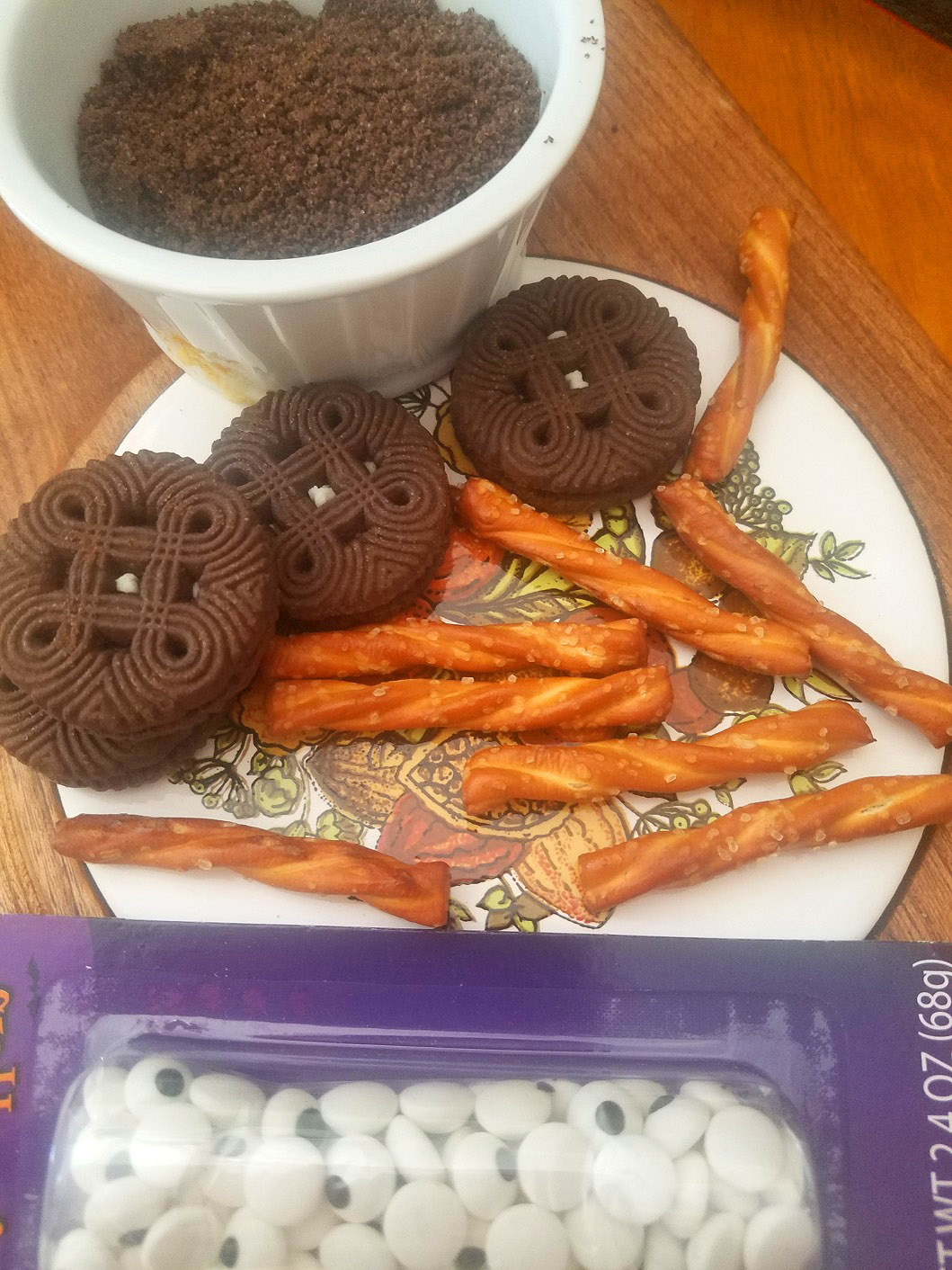 Halloween Spooky Spider Cake | What's Cookin' Italian Style Cuisine