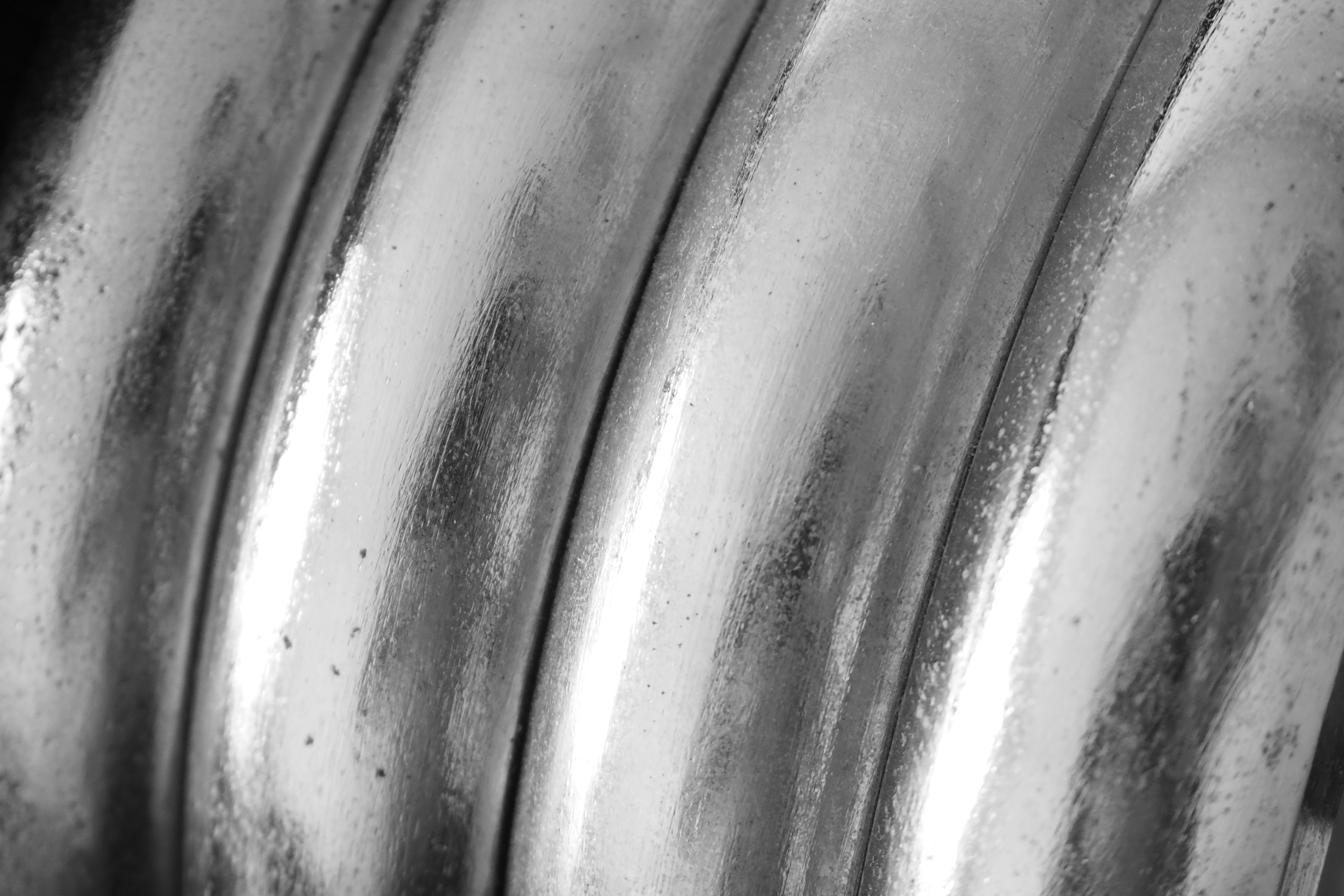 Black and white photography: Metal close ups 3