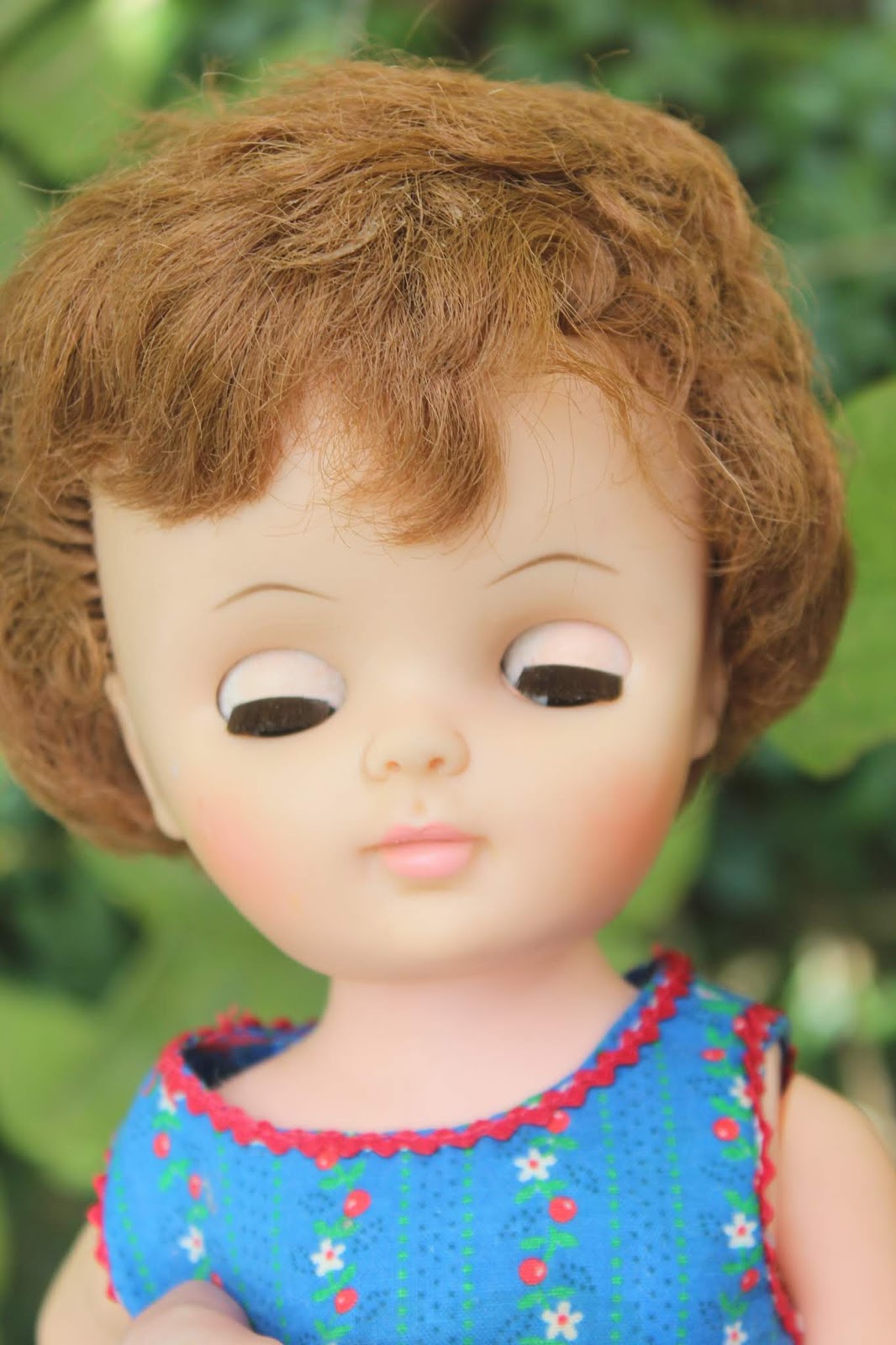 PLANET OF THE DOLLS: Doll-A-Day 2019 #250: Eegee Doll