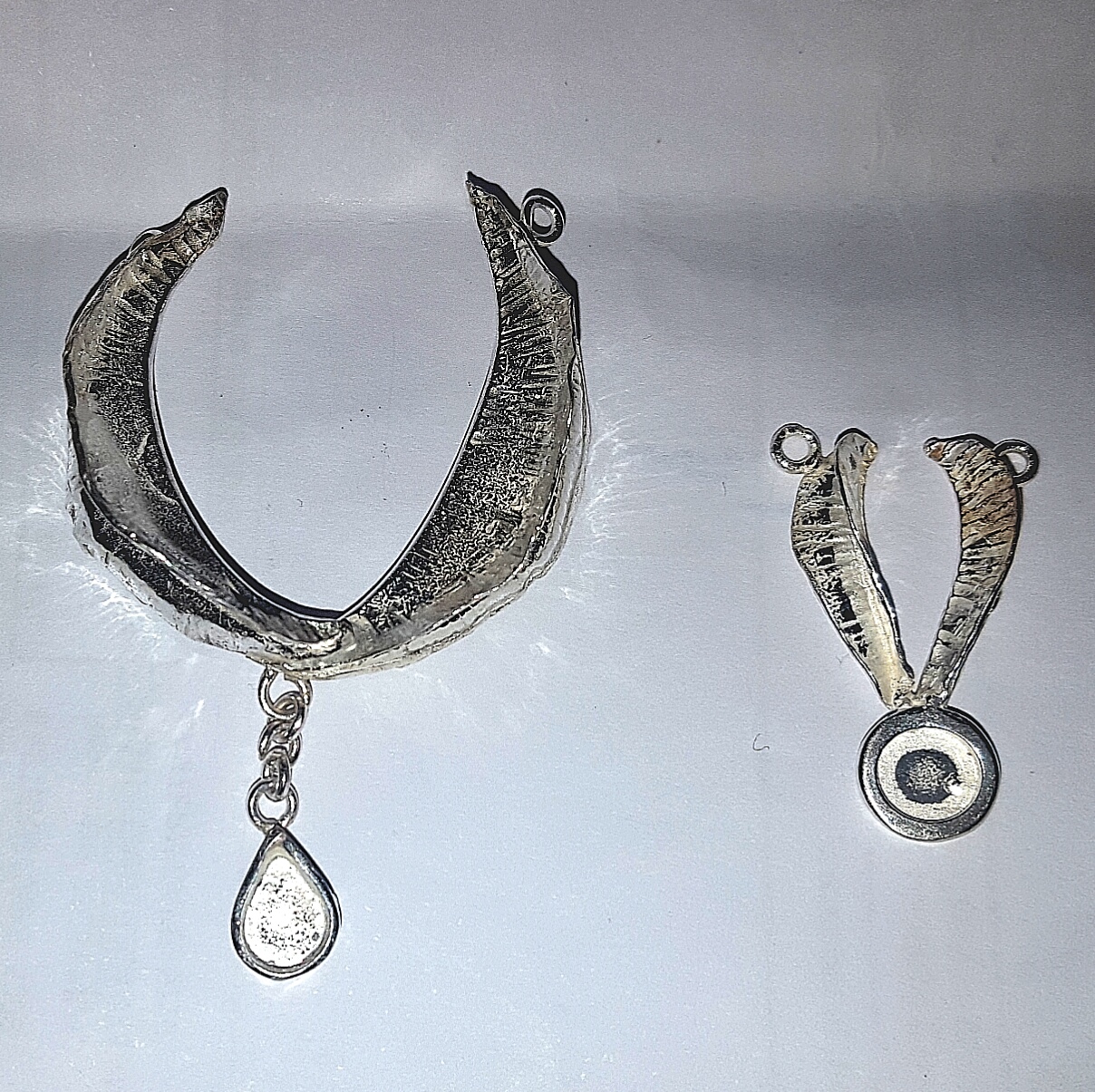 Intsomi ka Makoti : Fold formed version