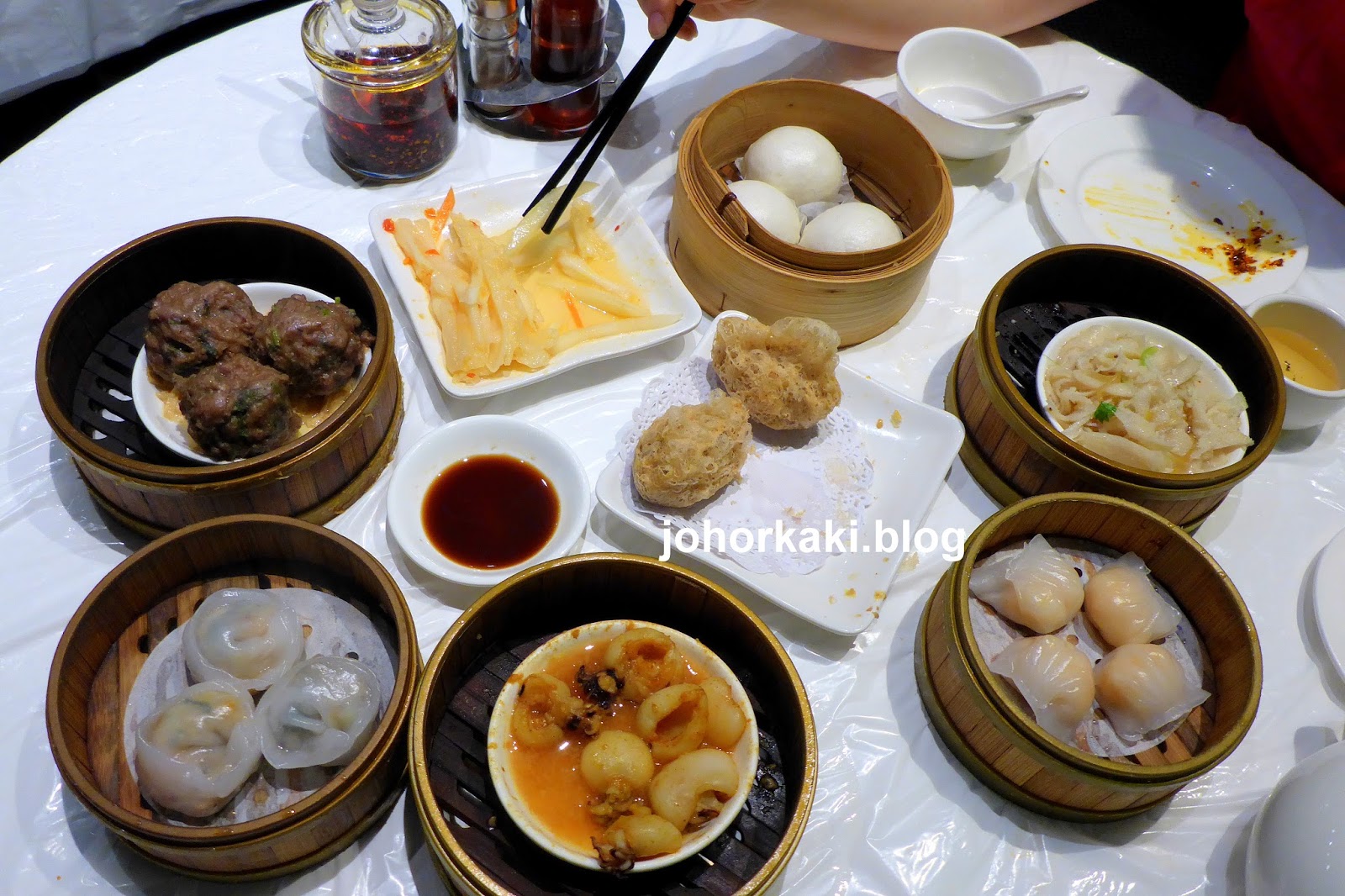 Rol San. Famous Dim Sum. Spadina Ave, Toronto Chinatown. 龙笙栈 |Tony ...