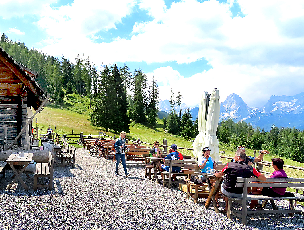 In der Mitte von Österreich ist das Stodertal: Radtour über die Hutterer Böden ...