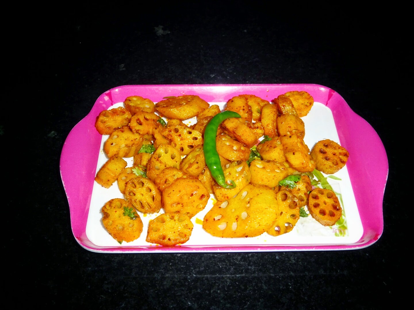 Veg Indian Good Food Recipes..: Kamal kakdi Pakoda | Bhee pakoda ...