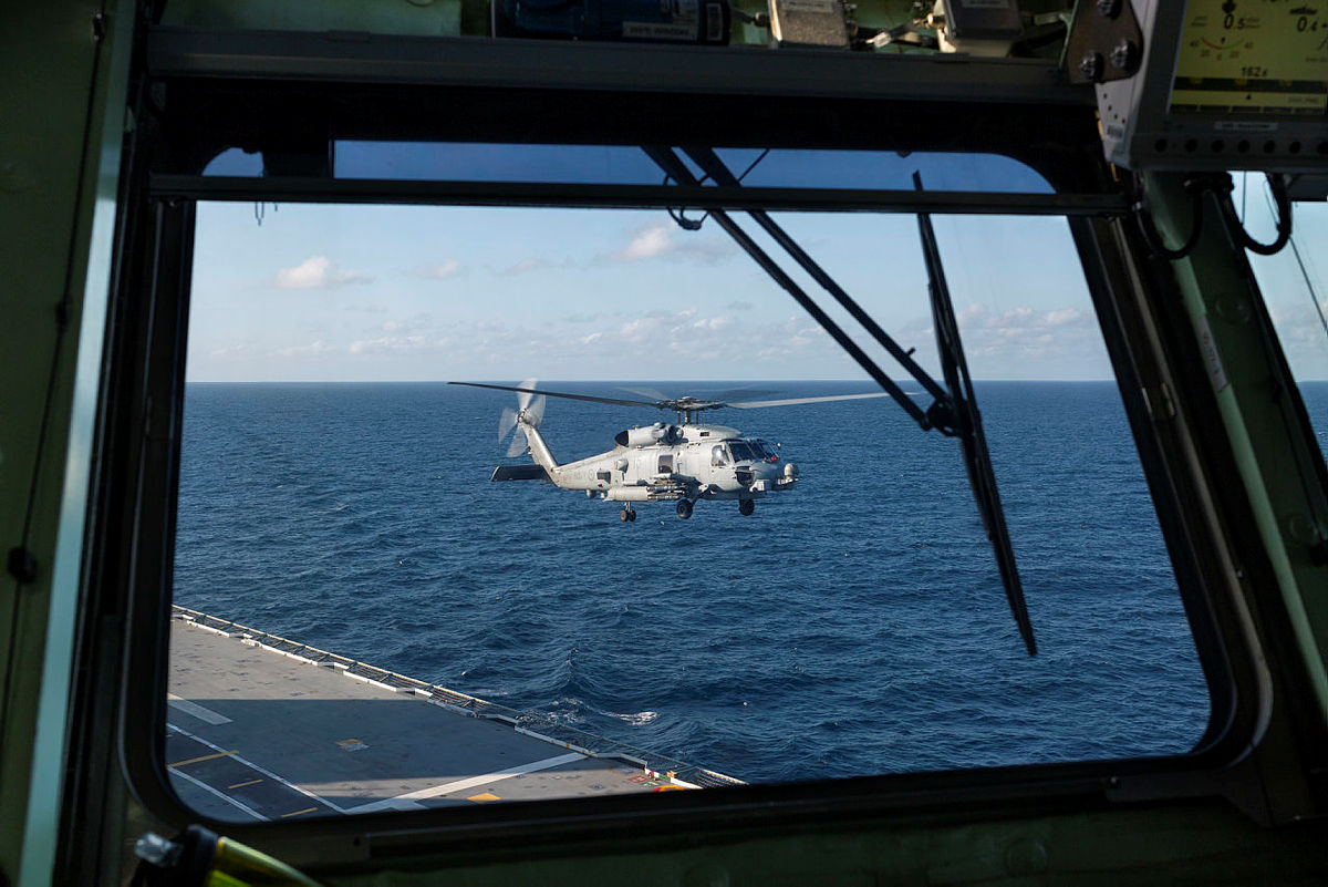 DEFENSE STUDIES: HMAS Adelaide Sails for Flight Trials of MH-60R ...
