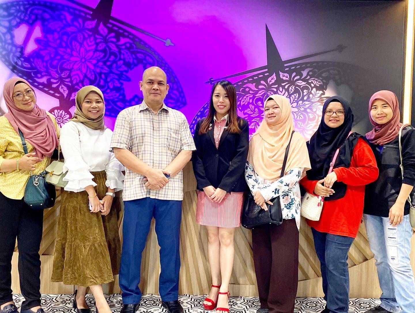 MENGINAP DI H ELITE DESIGN HOTEL KOTA BHARU SATU KEPUASAN BUAT DIRI AKU!