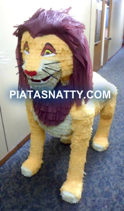 PIÑATAS NATTY @pinatas_eventos.natty: PIÑATA LEON "SIMBA"