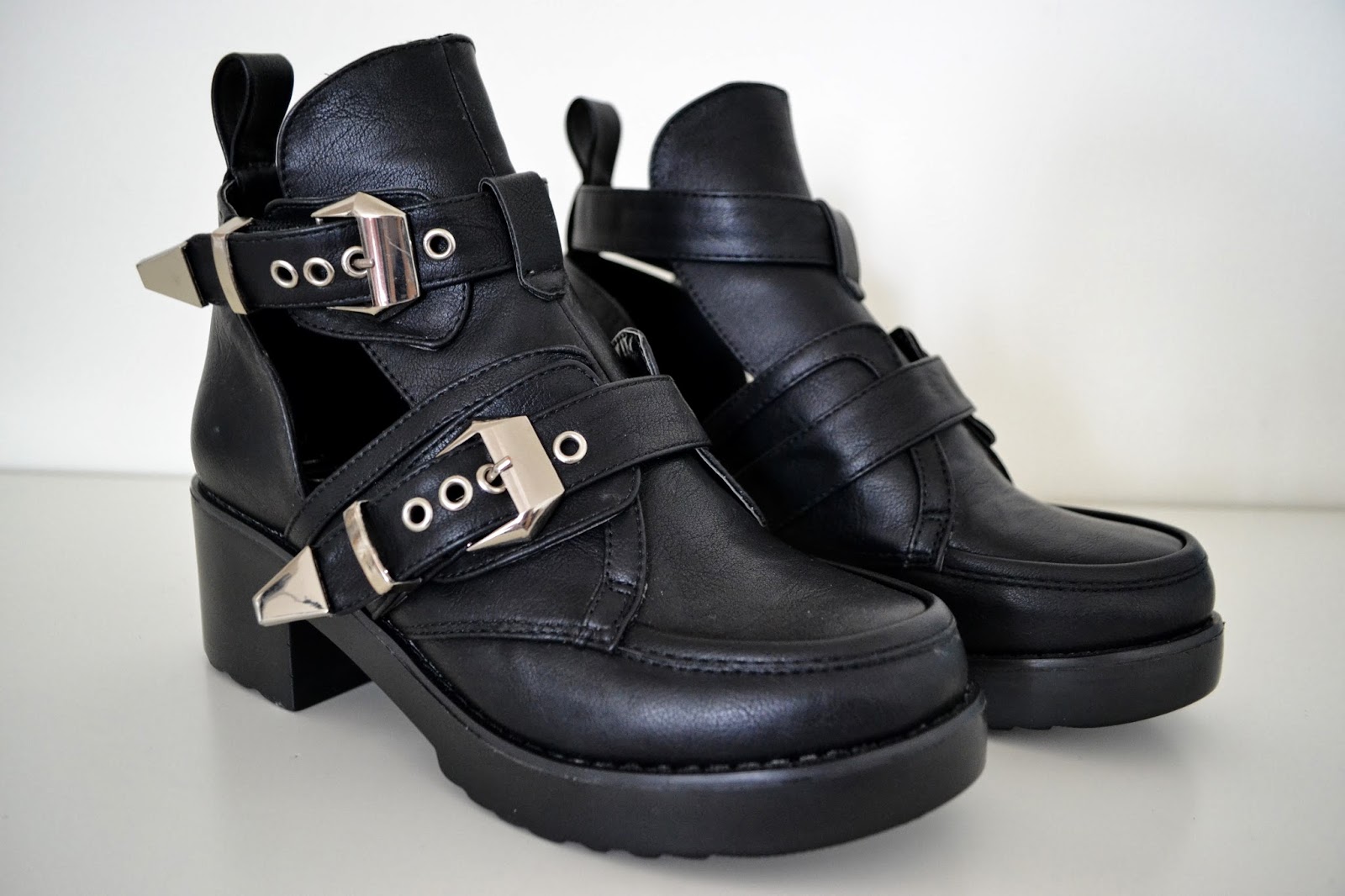 Elín Likes: NEW SHOES | TOBI