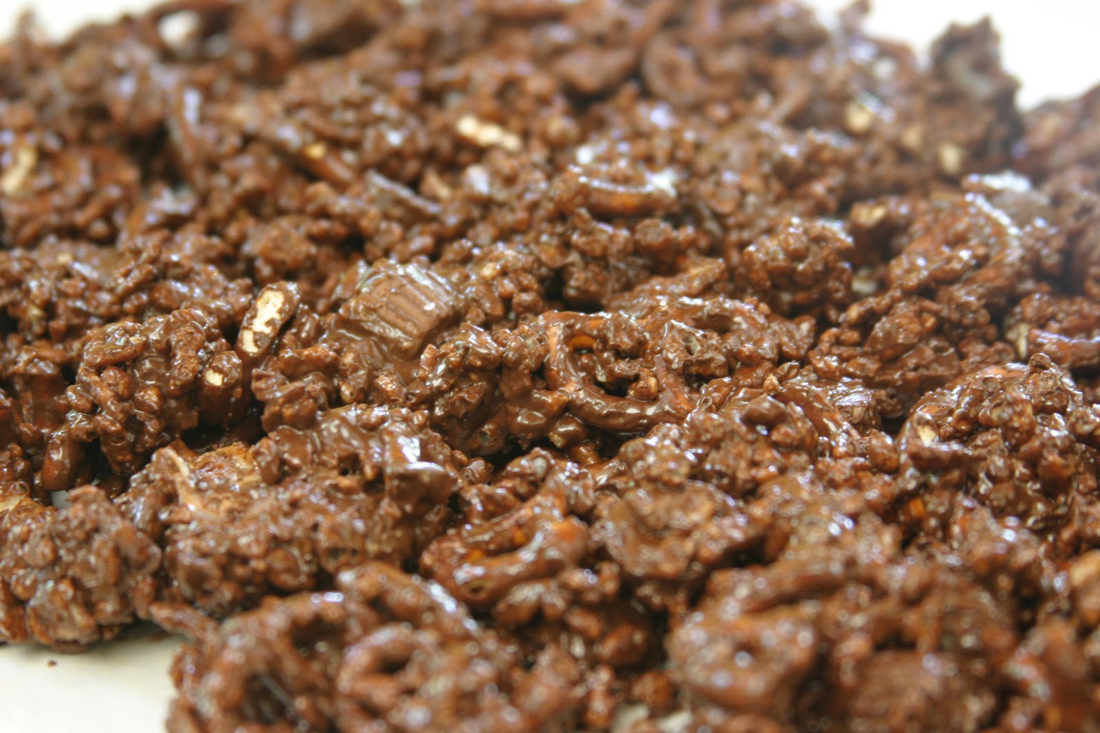 The Joy's of Kitchen Creations: Chubby Hubby Snack Mix