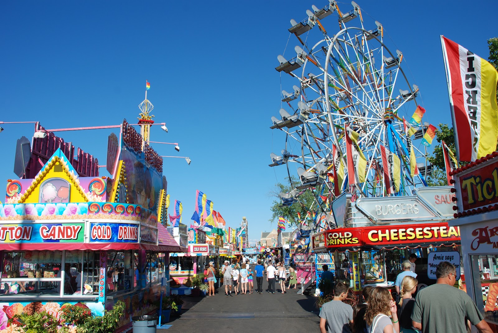 True Edibles: Reviews of Traverse City and Beyond: National Cherry Festival True Edibles: Reviews of Traverse City and Beyond: National Cherry Festival