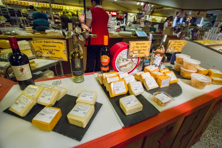 Tales of the Flowers: Cheese Haus - Frankenmuth Michigan