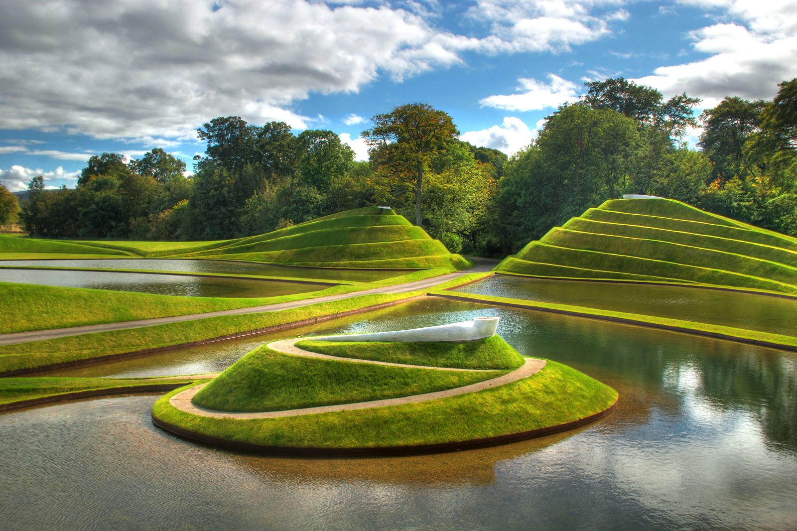 Pictures and Projects Edinburgh: Jupiter Artland