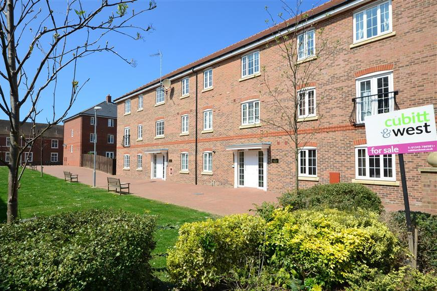 Chichester Property News: BUY-TO-LET DEAL OF THE WEEK: 2 bed flat in ...