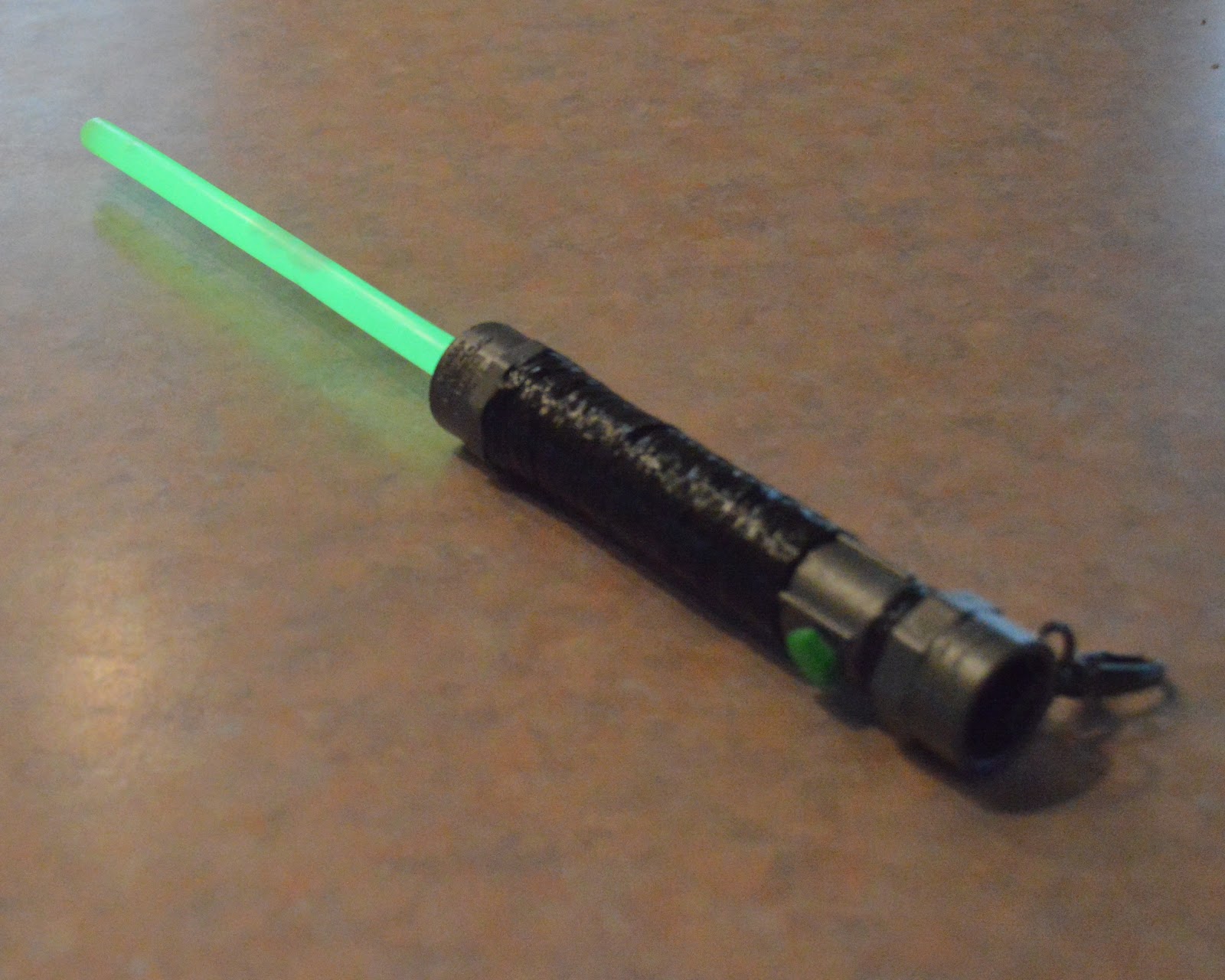 1001 Goals: Cheap and Easy DIY Lightsabers