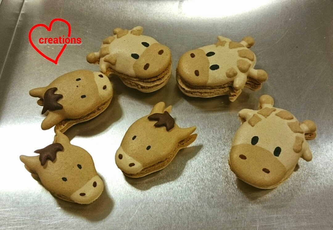 Loving Creations for You: Giraffe & Horse Earl Grey and Cocoa Macarons ...