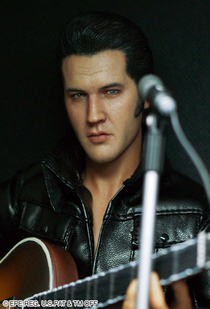 Hot Toys / Sideshow Collectibles - Escala 1/6: Enterbay Elvis Presley ARTFX