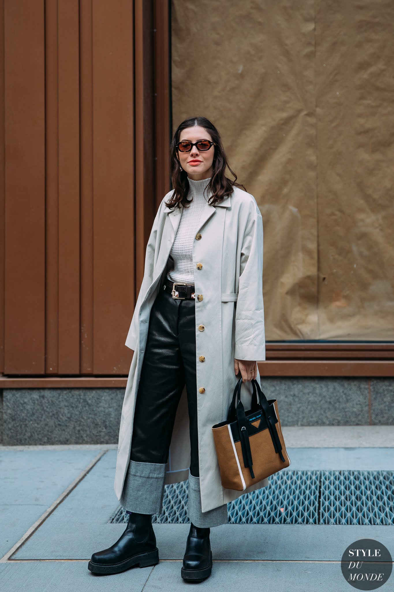 Kat Collings Winter Outfit Is the Best of Both Worlds | Le Fashion ...