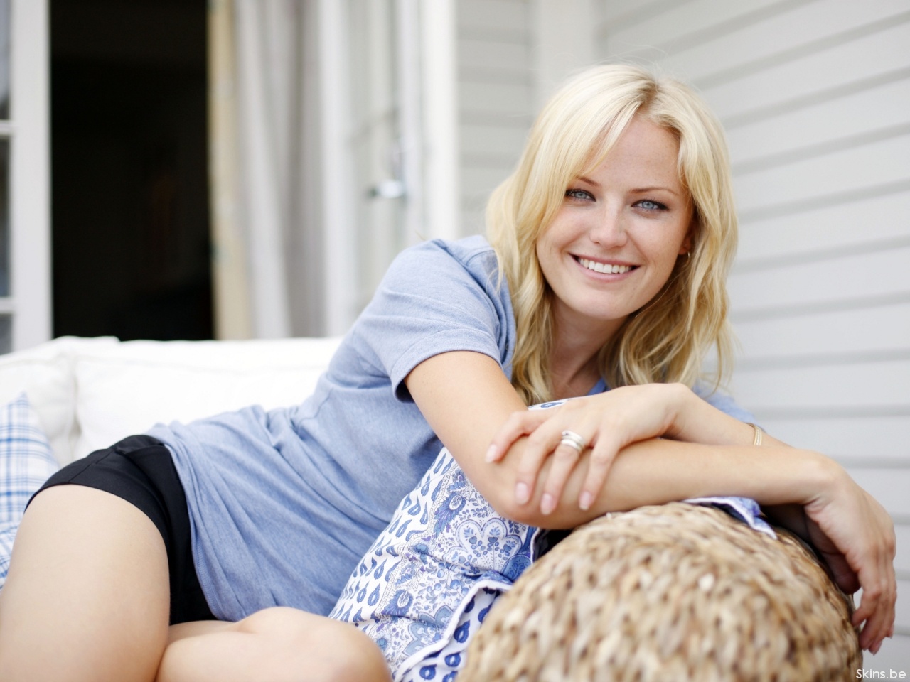 Malin Akerman hot hd wallpapers - Sports Updates