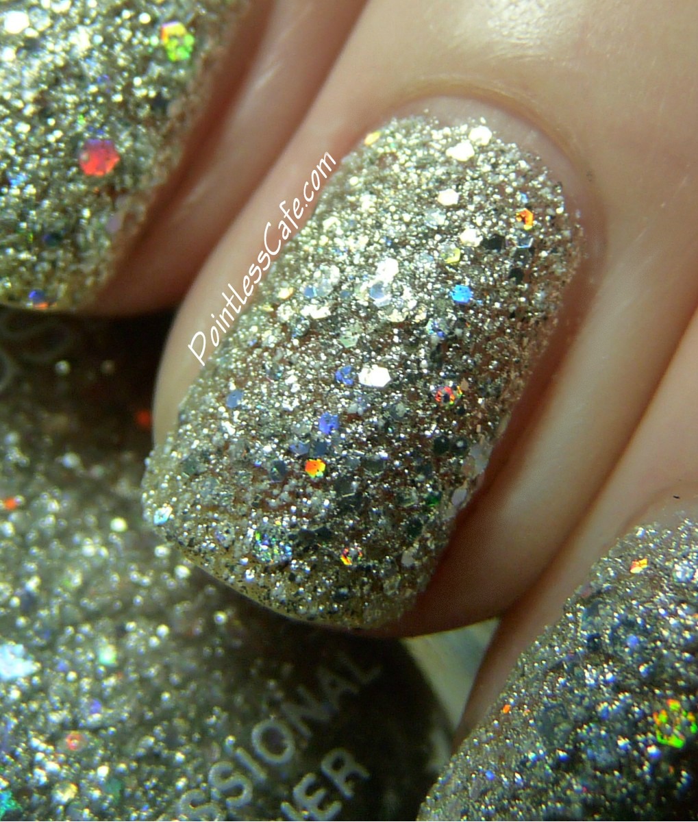 Zoya Magical Pixie: Spring 2014 - Swatches and Review | Pointless Cafe