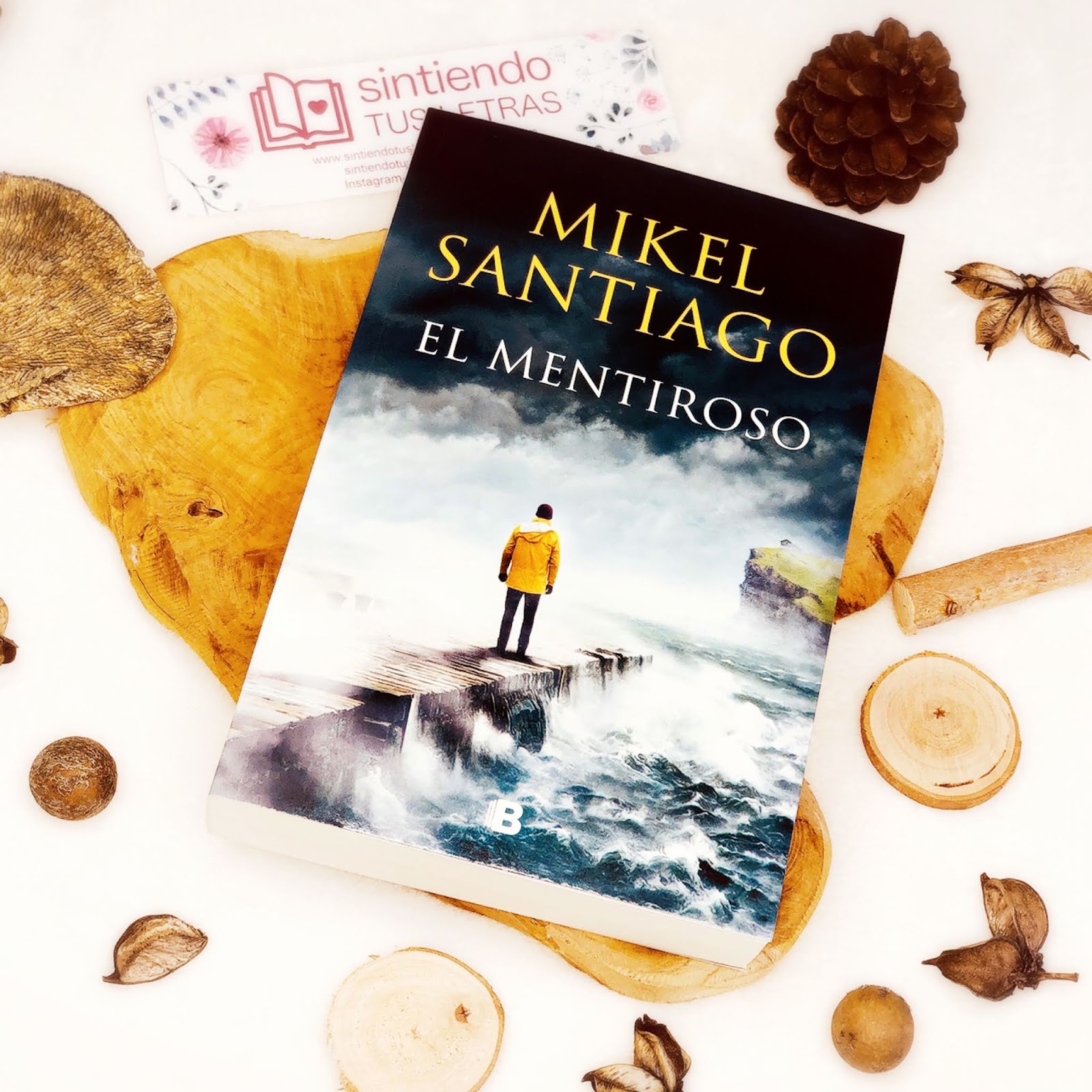 Reseña del libro "El mentiroso" de Mikel Santiago - SintiendoTusLetras
