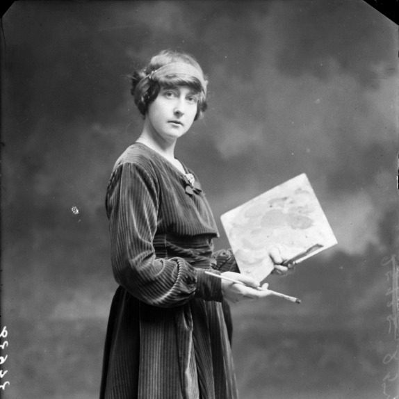 Reading and Art: Elisabeth Chaplin