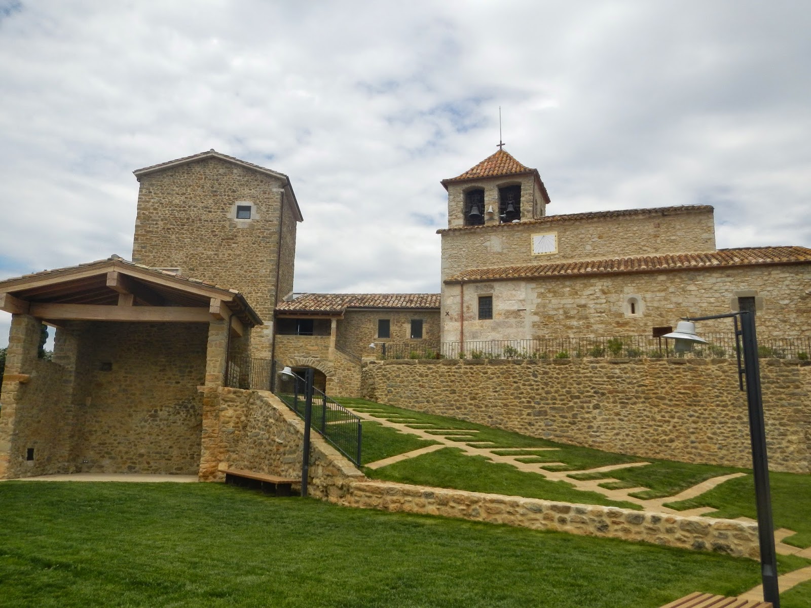 The Ladies of Vallbona: ACTE DE COMIAT DEL POBLE DE PALOL DE REVARDIT