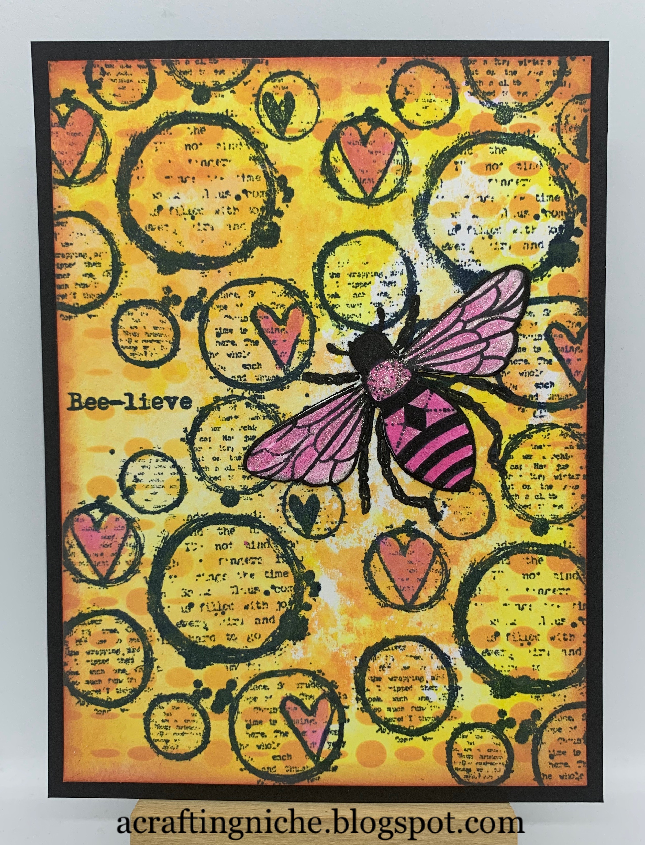 A Crafting Niche: Funky Fossil Bee Geometric meets Carabelle Studio