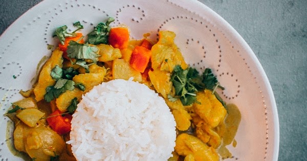 Żółte curry + szpinak po tajsku | Nóż i Widelec