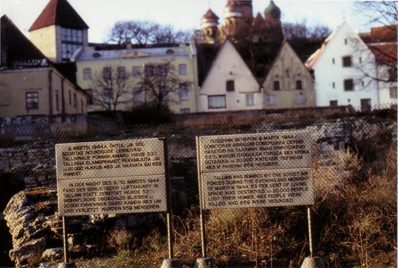 32 Amazing Photos of Estonia in the Early 1990s | Vintage News Daily