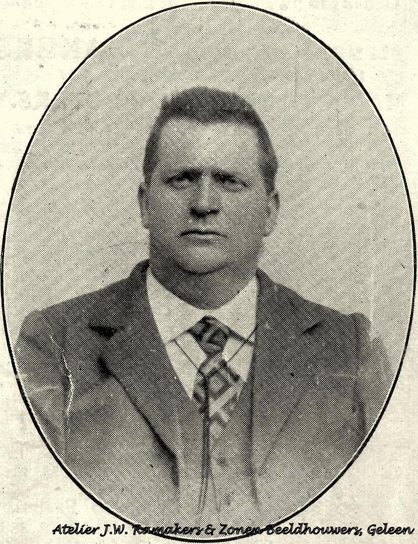 Atelier J.W. Ramakers & Zonen Beeldhouwers, Geleen: De eerste generatie ...