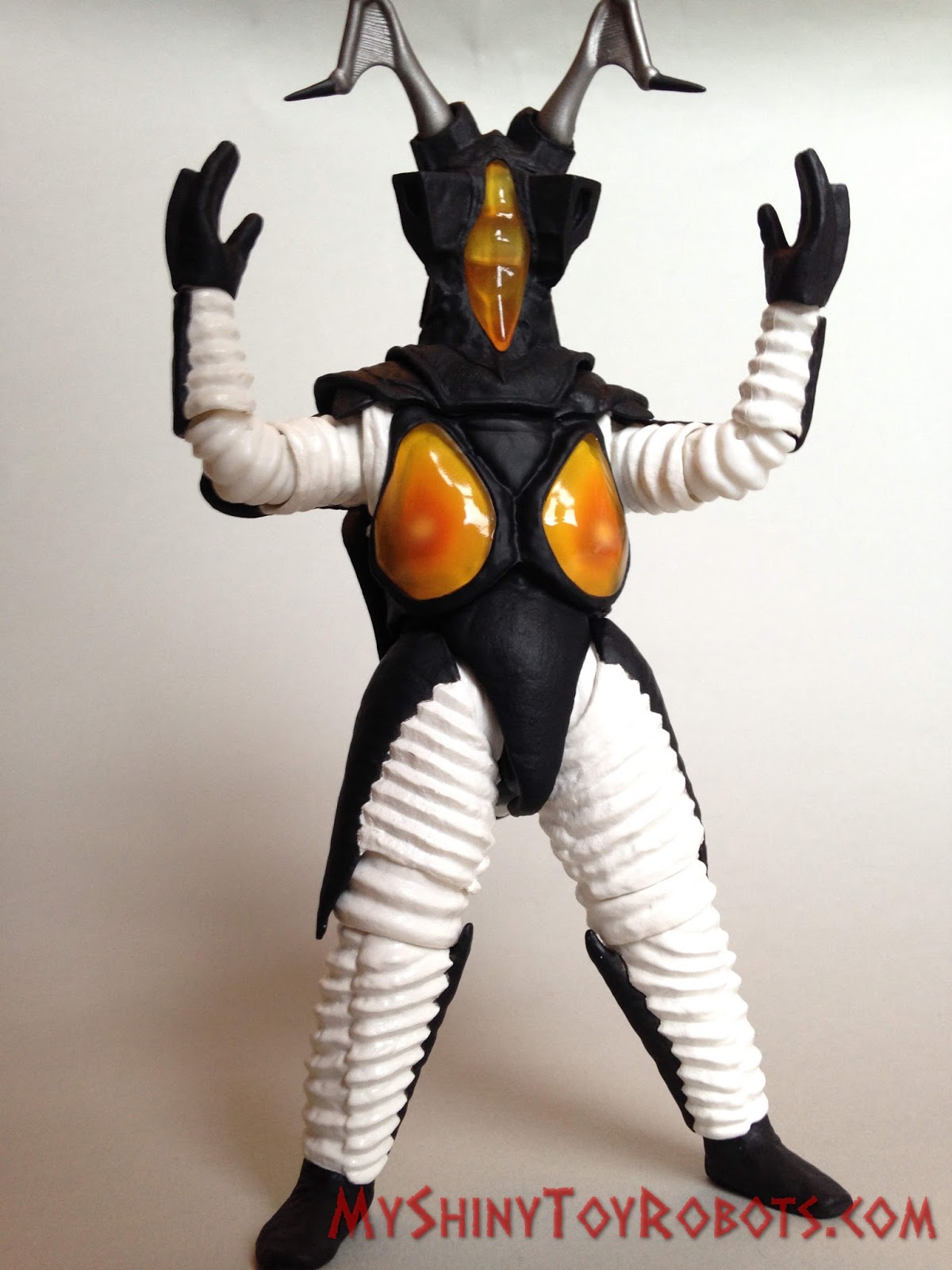 My Shiny Toy Robots: Toybox REVIEW: S.H. Figuarts Zetton