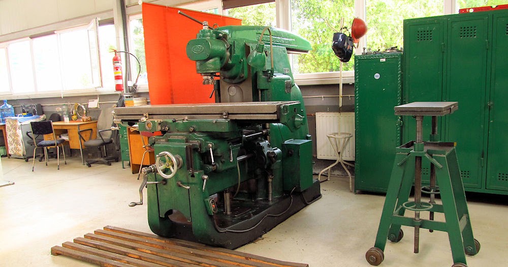 POTENSI BAHAYA MESIN MILLING DI PABRIK INDUSTRI - INSTANSI JOBS