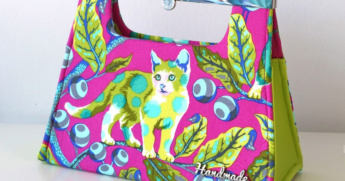 Pink Pony Design: Paris Purse Pattern Release!!