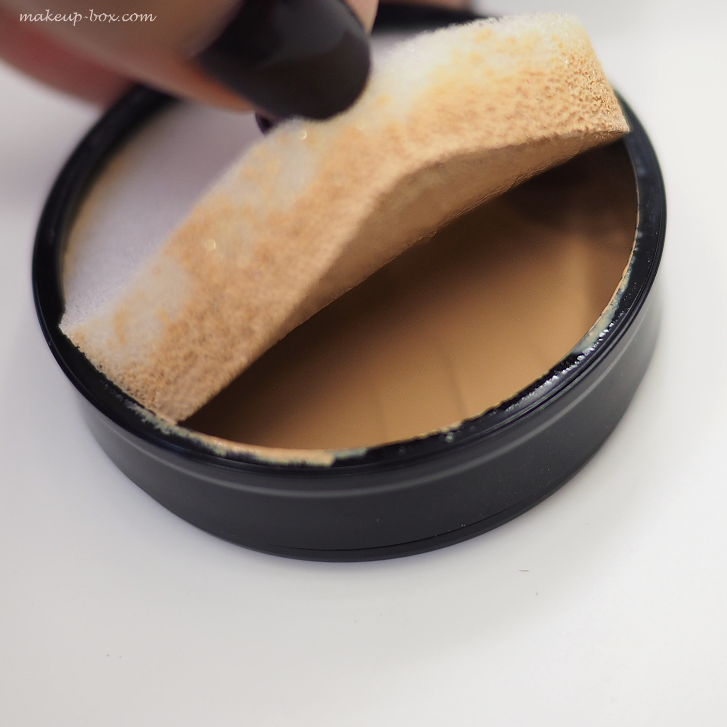 The Makeup Box: Bobbi Brown Skin Foundation Cushion Compact, Nude ...
