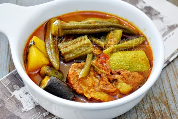 Ilham Dapur: Meat & Vegetables Saloona