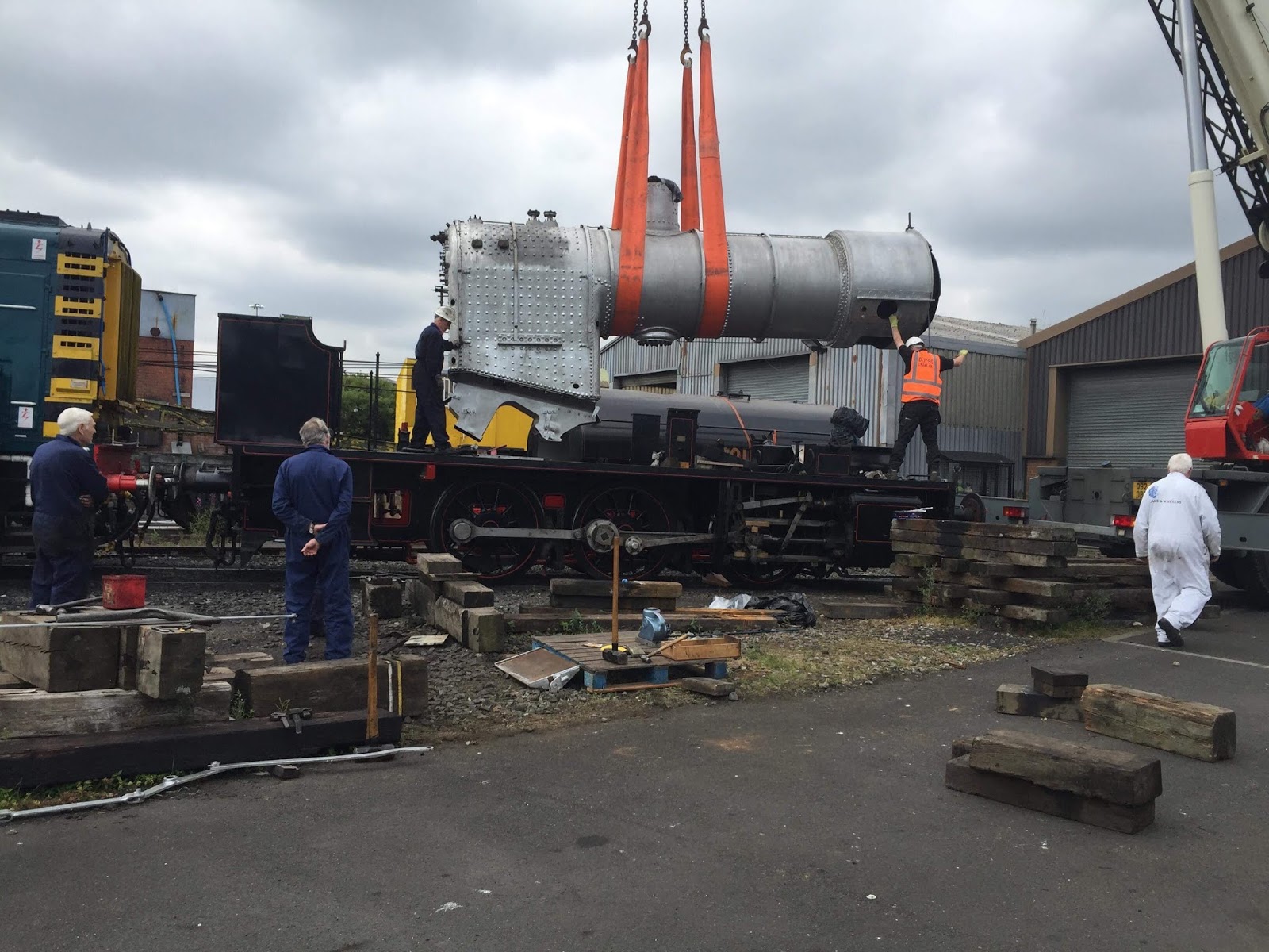 North Tyneside Steam Railway: 401 Boiler Lift