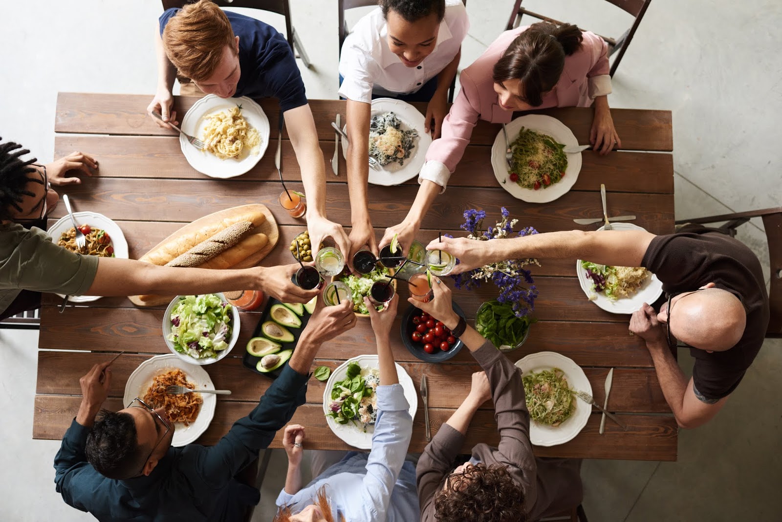 Feeding A Large Crowd Easily And On A Budget My Go To Trick feeding-a-large-crowd-easily-and-on-a-budget-my-go-to-trick