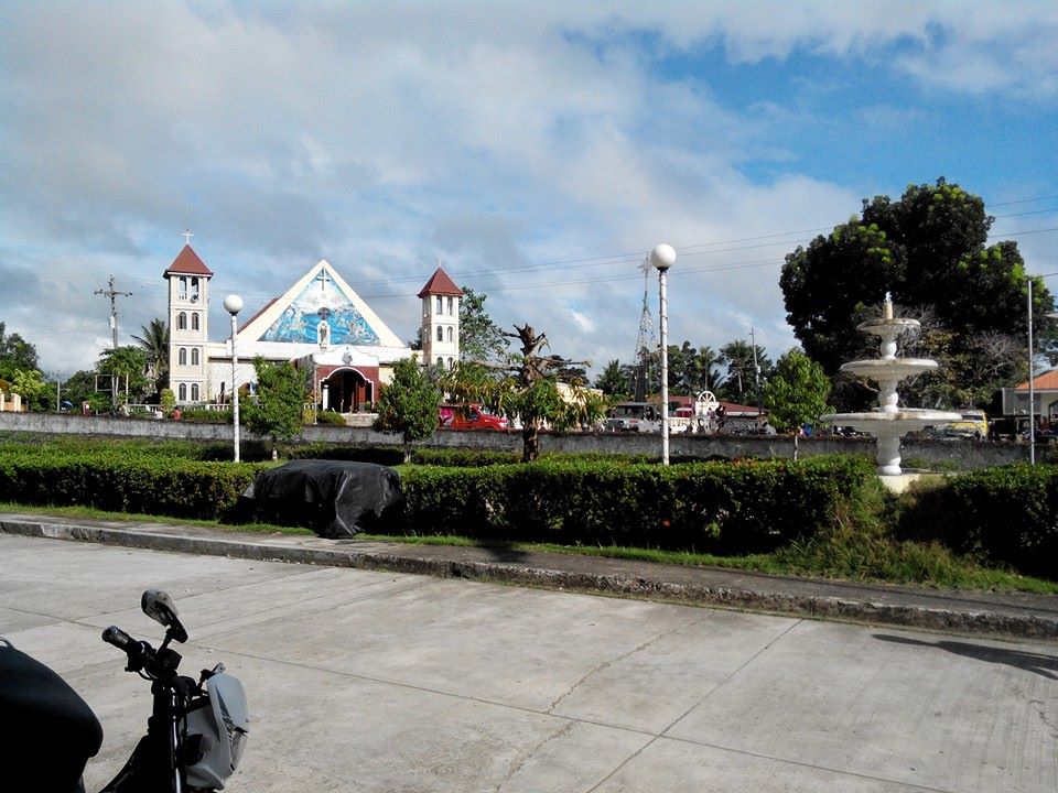 Ocean Breeze: Iloilo City And Province Plazas, Town Squares and Public ...