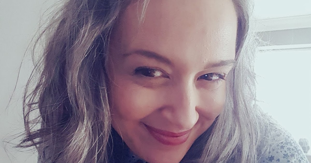 FEATURED ILLUSTRATOR Maxine Lee-Mackie - Words&Pictures