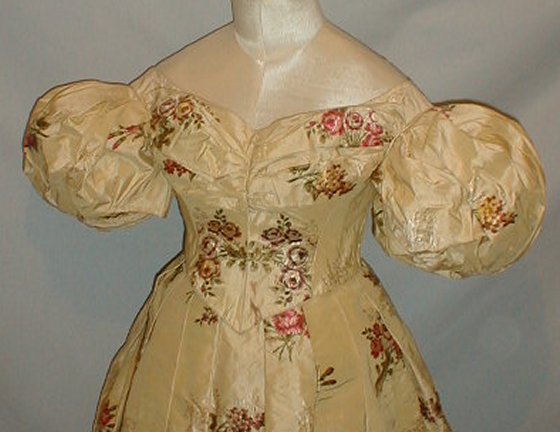 All The Pretty Dresses: Wow! Stunning 1830's Ball Gown