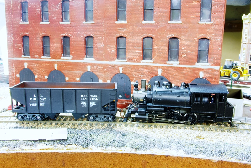 Model Railroad Miscellany: The Bachmann Spectrum 0-6-0T